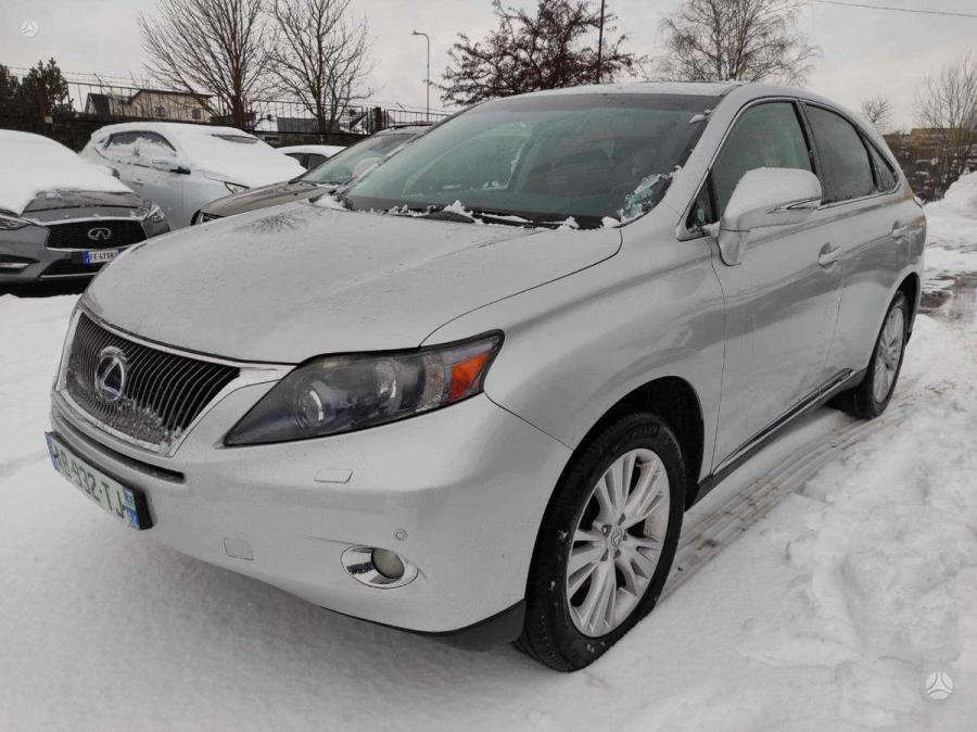 Grey Lexus RX 450h 2009 in Panevezys, with an engine capacity of 3.46 L and mileage of 279 thousand km for 9500 €, photo 6 on AUTOMOTO.COM.LV