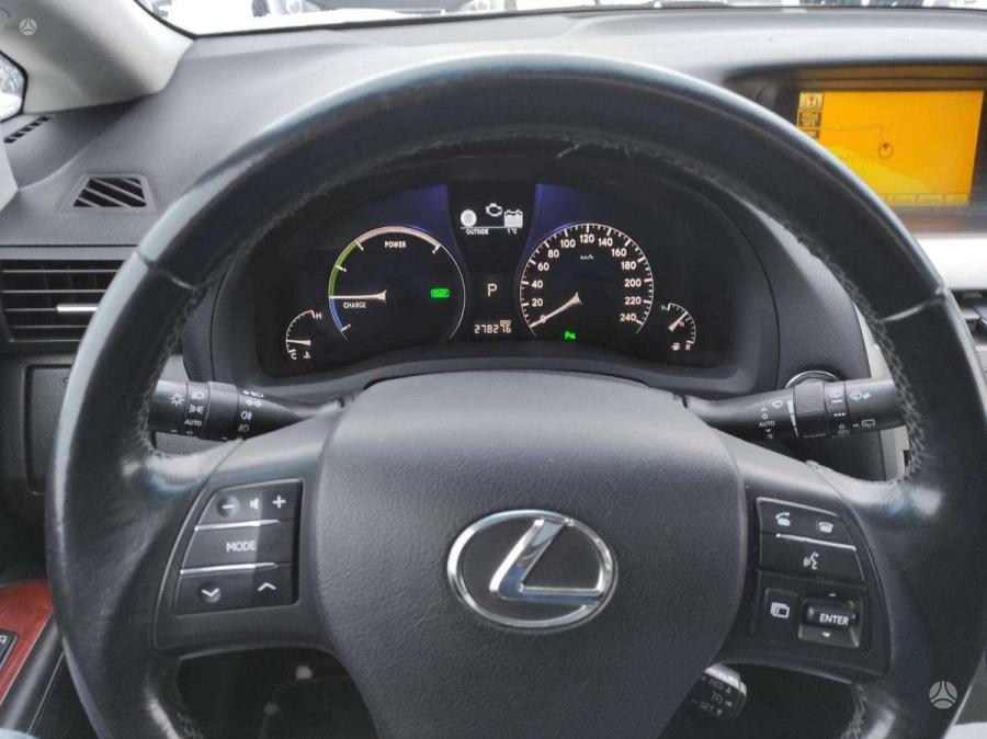 Grey Lexus RX 450h 2009 in Panevezys, with an engine capacity of 3.46 L and mileage of 279 thousand km for 9500 €, photo 26 on AUTOMOTO.COM.LV