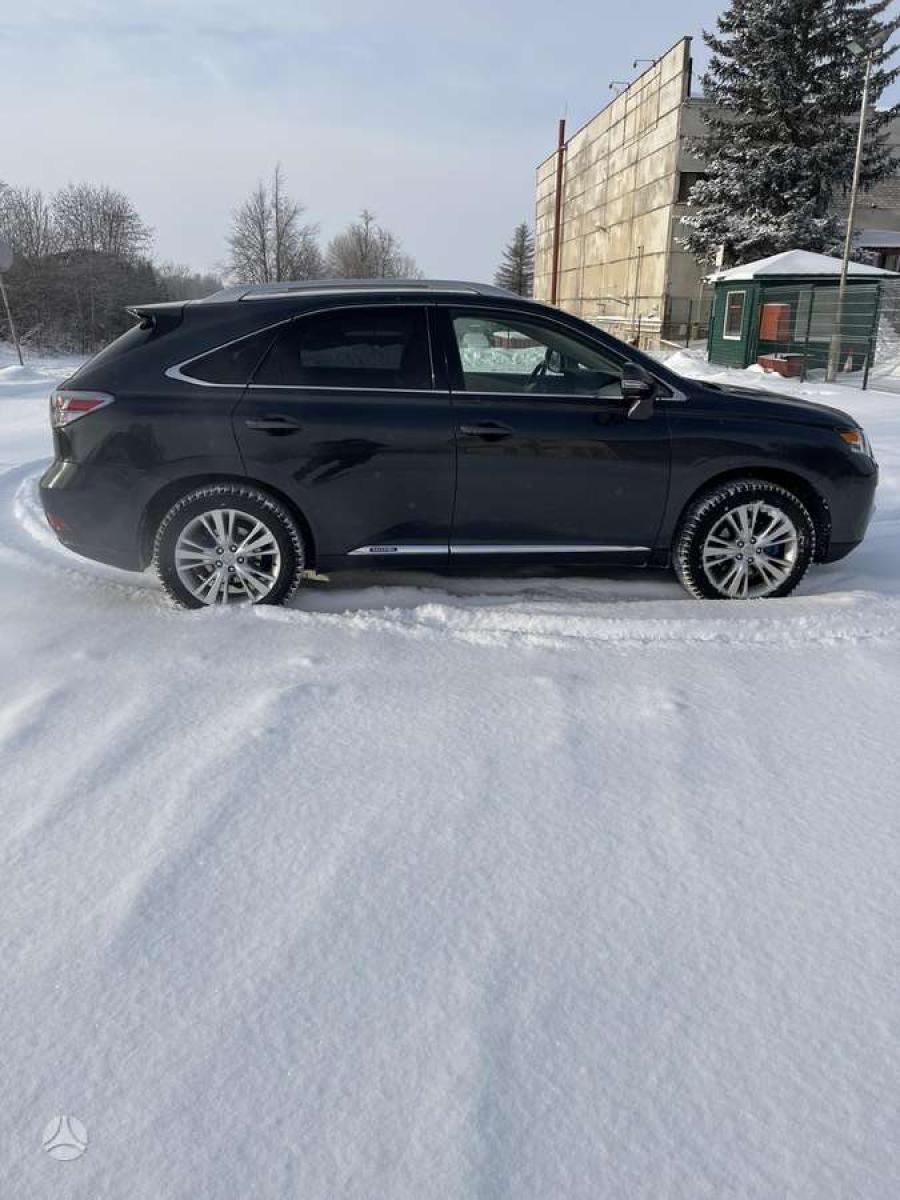 Grey Lexus RX 450h 2009 in Alytus, with an engine capacity of 3.46 L and mileage of 323 thousand km for 10300 €, photo 4 on AUTOMOTO.COM.LV