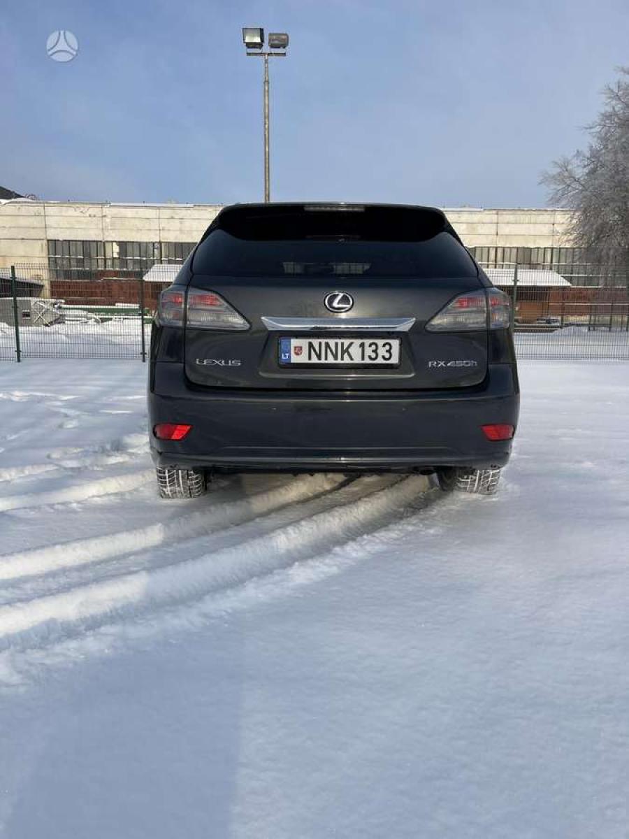 Grey Lexus RX 450h 2009 in Alytus, with an engine capacity of 3.46 L and mileage of 323 thousand km for 10300 €, photo 6 on AUTOMOTO.COM.LV