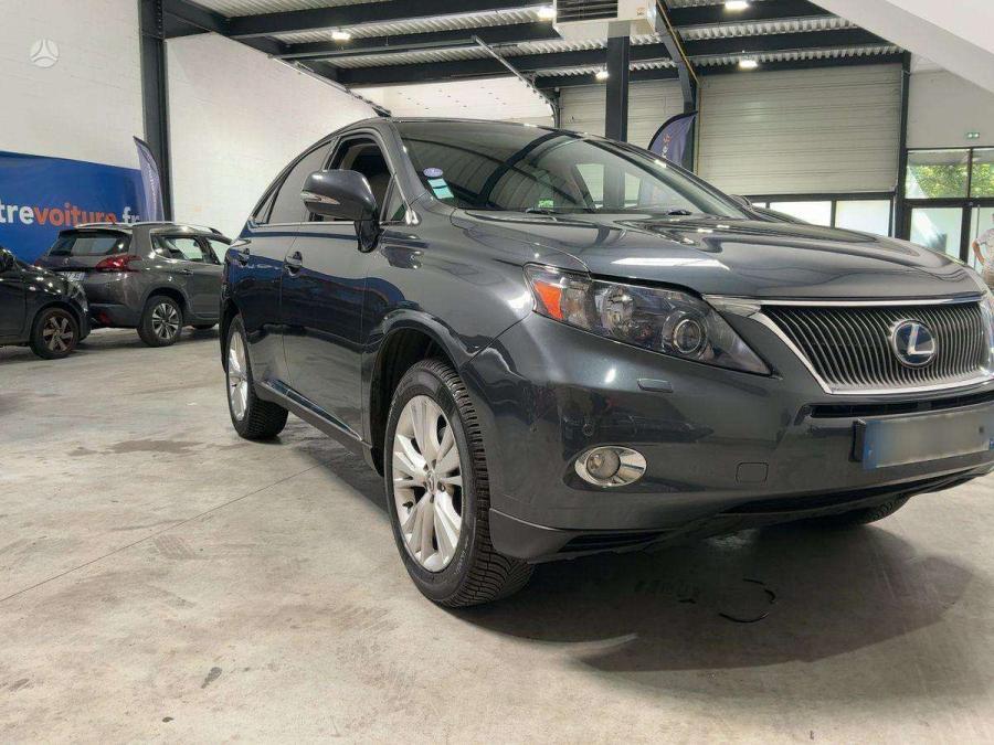 Pelēks Lexus RX 450h 2009 Viļņa, ar dzinēja tilpumu 3.46 L un nobraukumu 219 tūkst. km par 11500 €, foto 4 vietnē AUTOMOTO.COM.LV