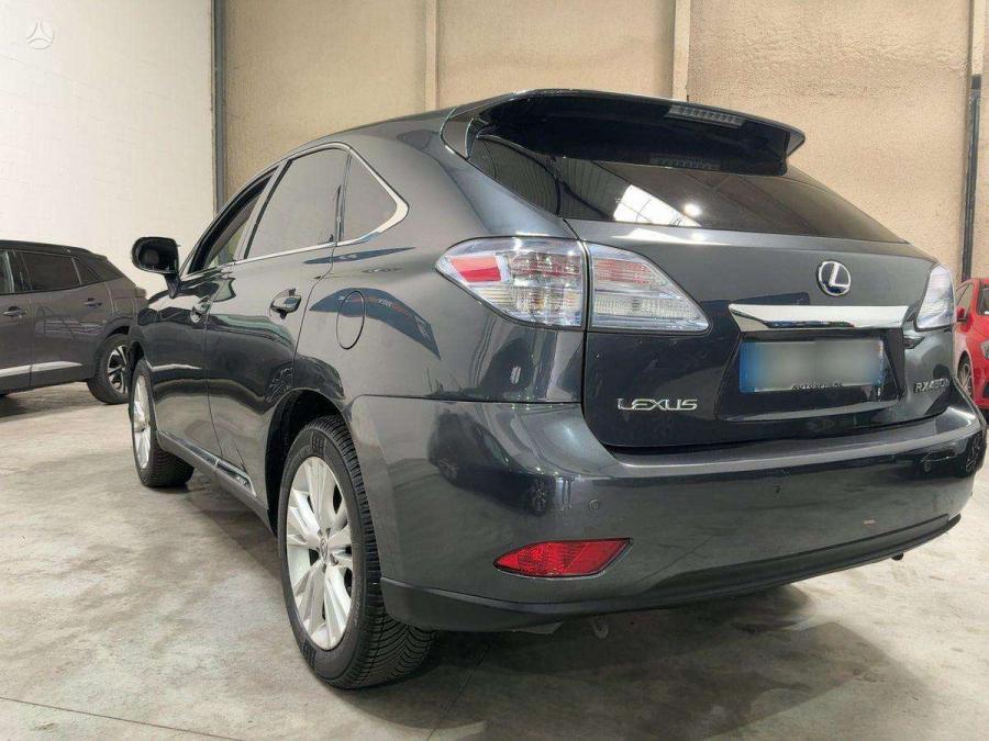 Pelēks Lexus RX 450h 2009 Viļņa, ar dzinēja tilpumu 3.46 L un nobraukumu 219 tūkst. km par 11500 €, foto 5 vietnē AUTOMOTO.COM.LV