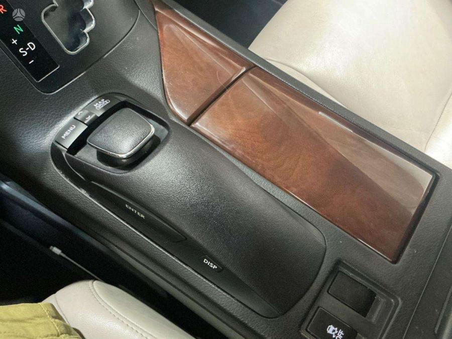 Pelēks Lexus RX 450h 2009 Viļņa, ar dzinēja tilpumu 3.46 L un nobraukumu 219 tūkst. km par 11500 €, foto 15 vietnē AUTOMOTO.COM.LV