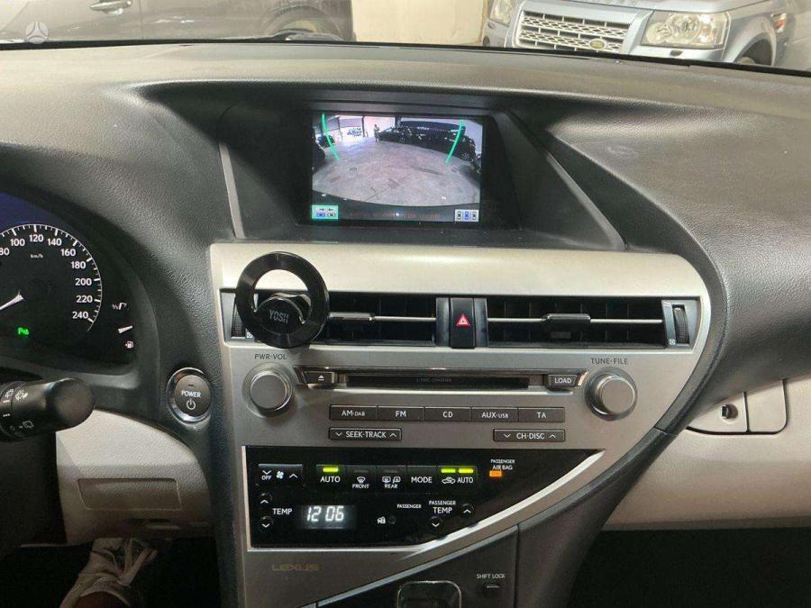 Pelēks Lexus RX 450h 2009 Viļņa, ar dzinēja tilpumu 3.46 L un nobraukumu 219 tūkst. km par 11500 €, foto 17 vietnē AUTOMOTO.COM.LV