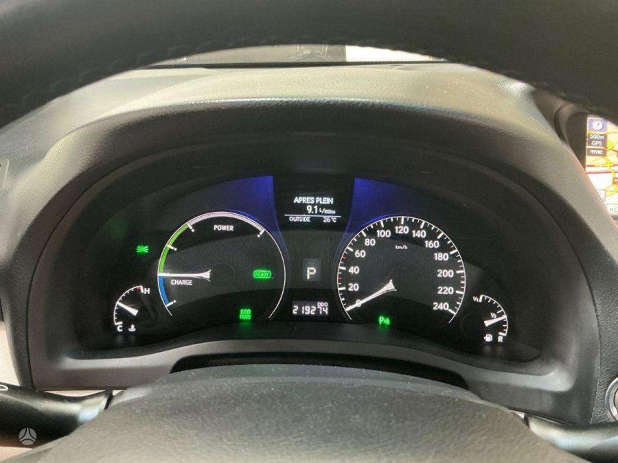 Pelēks Lexus RX 450h 2009 Viļņa, ar dzinēja tilpumu 3.46 L un nobraukumu 219 tūkst. km par 11500 €, foto 19 vietnē AUTOMOTO.COM.LV