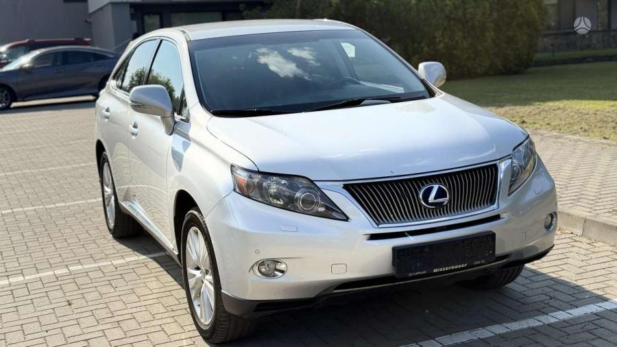 Pelēks Lexus RX 450h 2009 Panevēža, ar dzinēja tilpumu 3.50 L un nobraukumu 270 tūkst. km par 9500 €, foto 4 vietnē AUTOMOTO.COM.LV