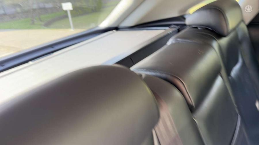 Pelēks Lexus RX 450h 2009 Panevēža, ar dzinēja tilpumu 3.50 L un nobraukumu 270 tūkst. km par 9500 €, foto 19 vietnē AUTOMOTO.COM.LV