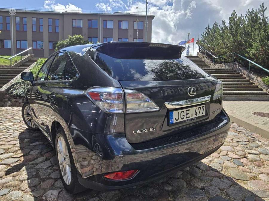 Pelēks Lexus RX 450h 2009 Utena, ar dzinēja tilpumu 3.46 L un nobraukumu 350 tūkst. km par 8400 €, foto 6 vietnē AUTOMOTO.COM.LV