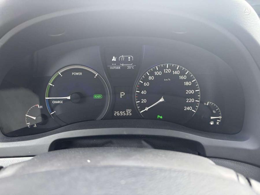Pelēks Lexus RX 450h 2009 Viļņa, ar dzinēja tilpumu 3.50 L un nobraukumu 270 tūkst. km par 9800 €, foto 11 vietnē AUTOMOTO.COM.LV