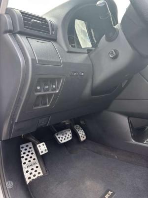 Pelēks Lexus RX 450h 2009 Viļņa, ar dzinēja tilpumu 3.50 L un nobraukumu 270 tūkst. km par 9800 €, foto 12 vietnē AUTOMOTO.COM.LV