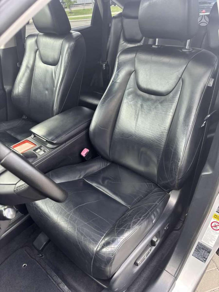 Pelēks Lexus RX 450h 2009 Viļņa, ar dzinēja tilpumu 3.50 L un nobraukumu 270 tūkst. km par 9800 €, foto 17 vietnē AUTOMOTO.COM.LV