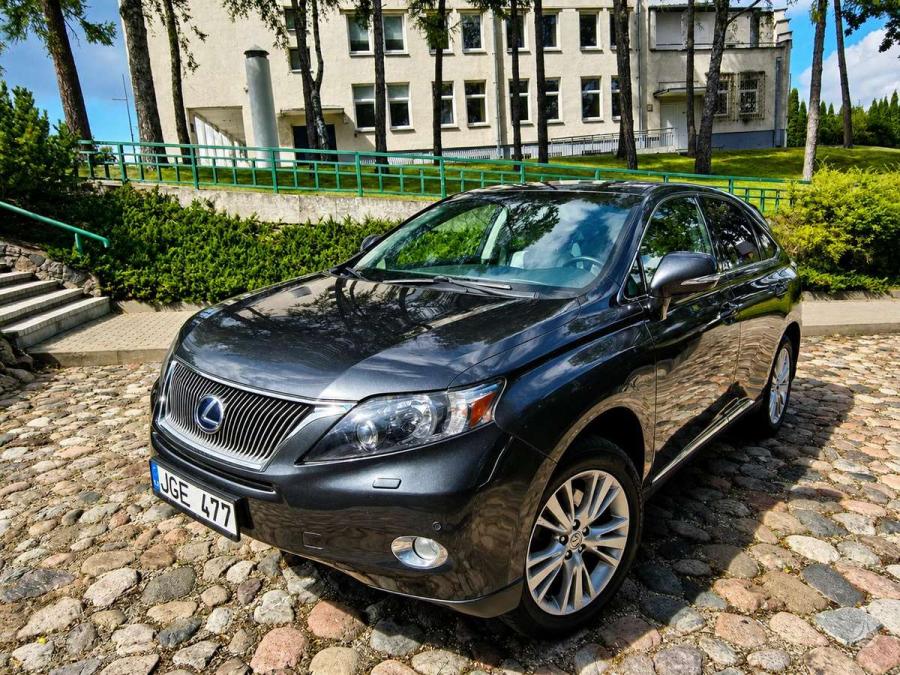 Pelēks Lexus RX 450h 2009 Utena, ar dzinēja tilpumu 3.50 L un nobraukumu 35 tūkst. km par 8350 €, foto 1 vietnē AUTOMOTO.COM.LV