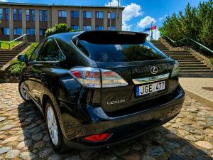 Pelēks Lexus RX 450h 2009 Utena, ar dzinēja tilpumu 3.50 L un nobraukumu 35 tūkst. km par 8350 €, foto 4 vietnē AUTOMOTO.COM.LV