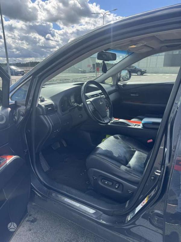 Pelēks Lexus RX 450h 2009 Viļņa, ar dzinēja tilpumu 3.46 L un nobraukumu 323 tūkst. km par 10200 €, foto 7 vietnē AUTOMOTO.COM.LV