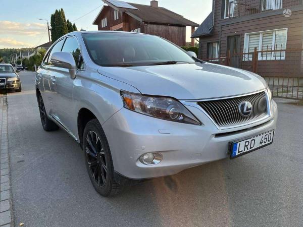 Pelēks Lexus RX 450h 2009 Viļņa, ar dzinēja tilpumu 0.00 L un nobraukumu 332 tūkst. km par 8300 €, foto 6 vietnē AUTOMOTO.COM.LV