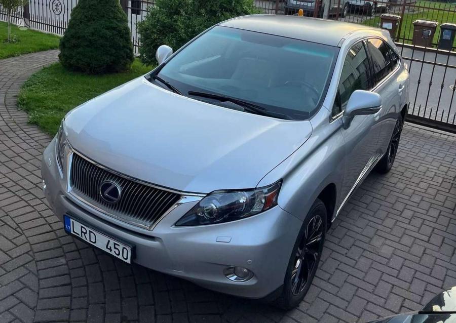 Pelēks Lexus RX 450h 2009 Viļņa, ar dzinēja tilpumu 0.00 L un nobraukumu 332 tūkst. km par 8300 €, foto 13 vietnē AUTOMOTO.COM.LV
