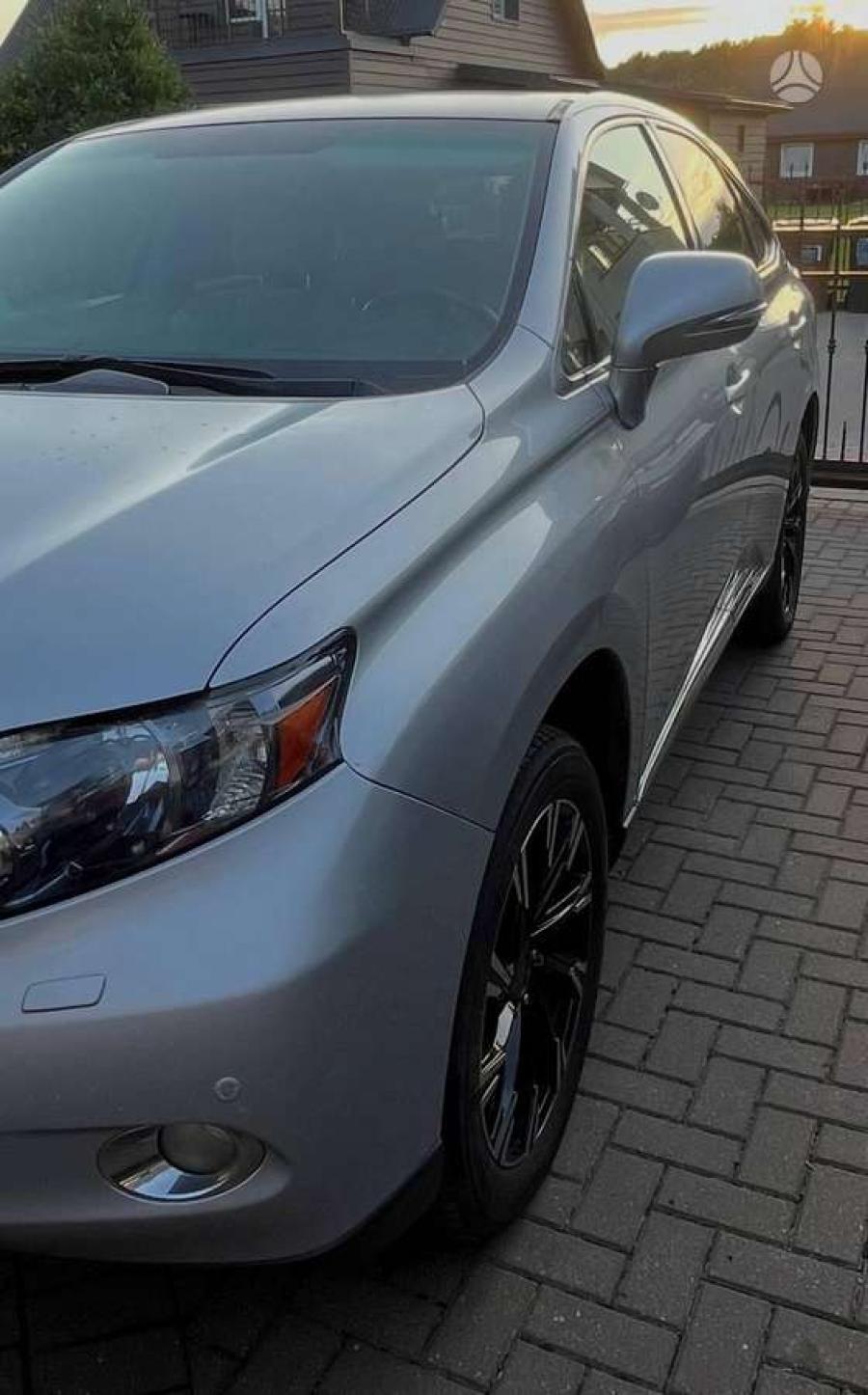 Pelēks Lexus RX 450h 2009 Viļņa, ar dzinēja tilpumu 0.00 L un nobraukumu 332 tūkst. km par 8300 €, foto 15 vietnē AUTOMOTO.COM.LV
