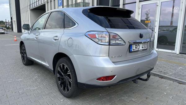 Grey Lexus RX 450h 2009 in Vilnius, with an engine capacity of 3.50 L and mileage of 332 thousand km for 7950 €, photo 9 on AUTOMOTO.COM.LV