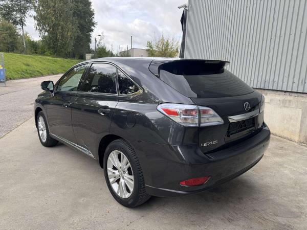 Pelēks Lexus RX 450h 2009 Alīta, ar dzinēja tilpumu 3.50 L un nobraukumu 230 tūkst. km par 12400 €, foto 4 vietnē AUTOMOTO.COM.LV