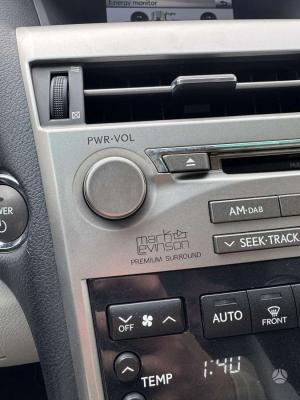 Pelēks Lexus RX 450h 2009 Alīta, ar dzinēja tilpumu 3.50 L un nobraukumu 230 tūkst. km par 12400 €, foto 22 vietnē AUTOMOTO.COM.LV