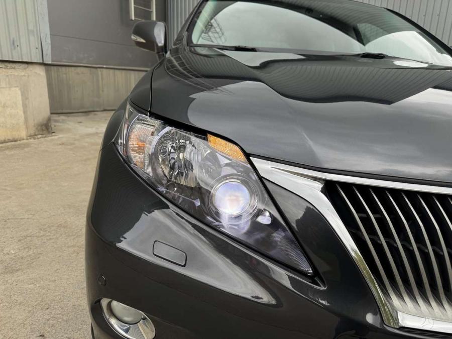 Pelēks Lexus RX 450h 2009 Alīta, ar dzinēja tilpumu 3.50 L un nobraukumu 230 tūkst. km par 12400 €, foto 28 vietnē AUTOMOTO.COM.LV