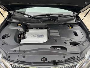 Pelēks Lexus RX 450h 2009 Alīta, ar dzinēja tilpumu 3.50 L un nobraukumu 230 tūkst. km par 12400 €, foto 37 vietnē AUTOMOTO.COM.LV