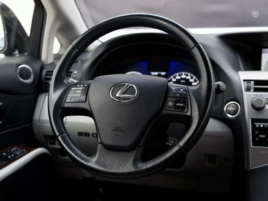 Pelēks Lexus RX 450h 2009 Viļņa, ar dzinēja tilpumu 3.46 L un nobraukumu 219 tūkst. km par 10999 €, foto 20 vietnē AUTOMOTO.COM.LV