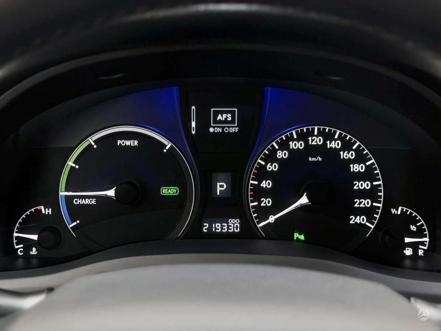 Pelēks Lexus RX 450h 2009 Viļņa, ar dzinēja tilpumu 3.46 L un nobraukumu 219 tūkst. km par 10999 €, foto 34 vietnē AUTOMOTO.COM.LV