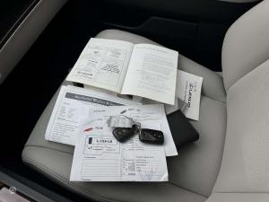 Pelēks Lexus RX 450h 2009 Alīta, ar dzinēja tilpumu 3.50 L un nobraukumu 230 tūkst. km par 11950 €, foto 33 vietnē AUTOMOTO.COM.LV
