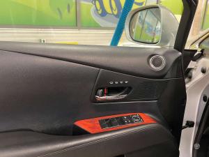 Grey Lexus RX 450h 2010 in Vilnius, with an engine capacity of 0.00 L and mileage of 258 thousand km for 8500 €, photo 11 on AUTOMOTO.COM.LV