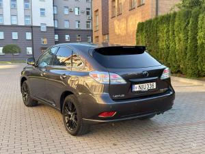 Pelēks Lexus RX 450h 2010 Šauļi, ar dzinēja tilpumu 3.46 L un nobraukumu 299 tūkst. km par 9950 €, foto 8 vietnē AUTOMOTO.COM.LV