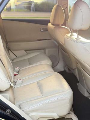 Pelēks Lexus RX 450h 2010 Šauļi, ar dzinēja tilpumu 3.46 L un nobraukumu 299 tūkst. km par 9950 €, foto 13 vietnē AUTOMOTO.COM.LV