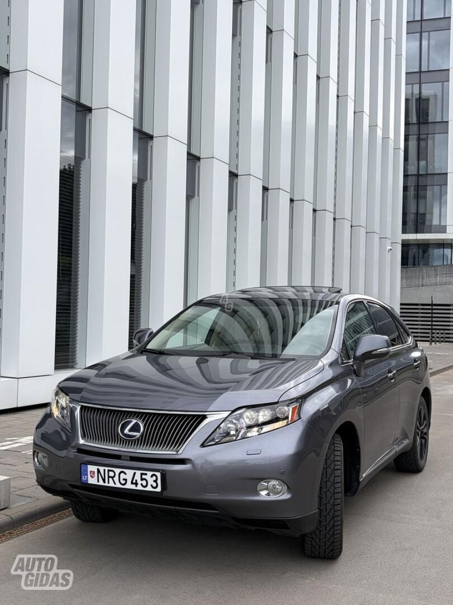 Grey Lexus RX 450h 2010 in Vilnius, with an engine capacity of 3.50 L and mileage of 215 thousand km for 13500 €, photo 3 on AUTOMOTO.COM.LV