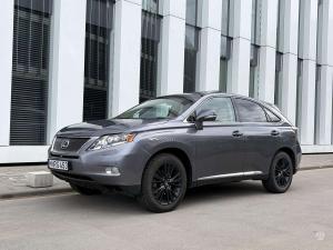 Pelēks Lexus RX 450h 2010 Viļņa, ar dzinēja tilpumu 3.50 L un nobraukumu 215 tūkst. km par 12499 €, foto 4 vietnē AUTOMOTO.COM.LV