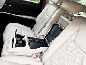 Pelēks Lexus RX 450h 2010 Kaišiadorys, ar dzinēja tilpumu 3.46 L un nobraukumu 295 tūkst. km par 10200 €, foto 10 vietnē AUTOMOTO.COM.LV