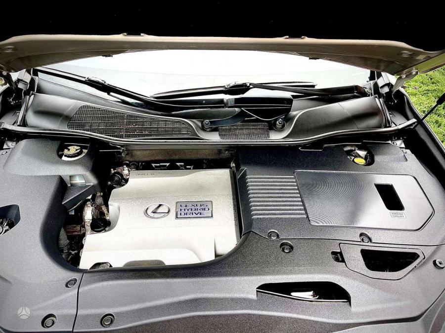 Pelēks Lexus RX 450h 2010 Kaišiadorys, ar dzinēja tilpumu 3.46 L un nobraukumu 295 tūkst. km par 10200 €, foto 16 vietnē AUTOMOTO.COM.LV