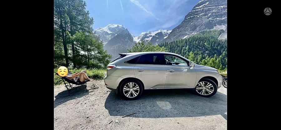 Pelēks Lexus RX 450h 2010 Kaišiadorys, ar dzinēja tilpumu 3.46 L un nobraukumu 295 tūkst. km par 10200 €, foto 20 vietnē AUTOMOTO.COM.LV