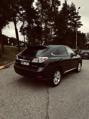 Grey Lexus RX 450h 2010 in Panevezys, with an engine capacity of 3.46 L and mileage of 366 thousand km for 8200 €, photo 3 on AUTOMOTO.COM.LV