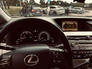 Grey Lexus RX 450h 2010 in Panevezys, with an engine capacity of 3.46 L and mileage of 366 thousand km for 8200 €, photo 6 on AUTOMOTO.COM.LV