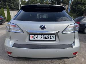 Grey Lexus RX 450h 2010 in Vilnius, with an engine capacity of 3.50 L and mileage of 221 thousand km for 11500 €, photo 5 on AUTOMOTO.COM.LV