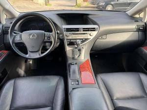 Grey Lexus RX 450h 2010 in Vilnius, with an engine capacity of 3.50 L and mileage of 221 thousand km for 11500 €, photo 16 on AUTOMOTO.COM.LV