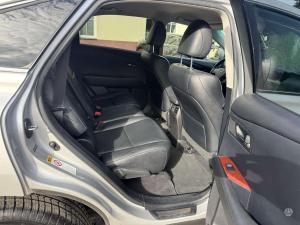 Grey Lexus RX 450h 2010 in Vilnius, with an engine capacity of 3.50 L and mileage of 221 thousand km for 11500 €, photo 19 on AUTOMOTO.COM.LV