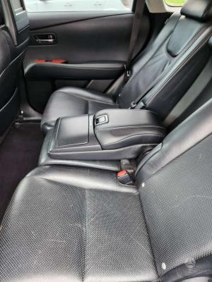 Grey Lexus RX 450h 2010 in Vilnius, with an engine capacity of 3.46 L and mileage of 191 thousand km for 10500 €, photo 8 on AUTOMOTO.COM.LV