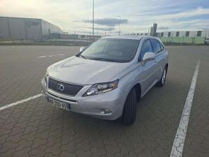 Серый Лексус RX 450h 2010 в Вильнюс, объемом двигателя 3.50 л и пробегом 262 тыс. км за 9900 €, фото 3 на AUTOMOTO.COM.LV