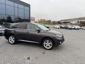 Grey Lexus RX 450h 2010 in Telschi, with an engine capacity of 3.46 L and mileage of 273 thousand km for 8800 €, photo 9 on AUTOMOTO.COM.LV