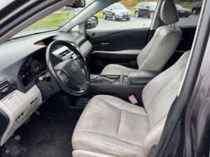 Grey Lexus RX 450h 2010 in Telschi, with an engine capacity of 3.46 L and mileage of 273 thousand km for 8800 €, photo 17 on AUTOMOTO.COM.LV