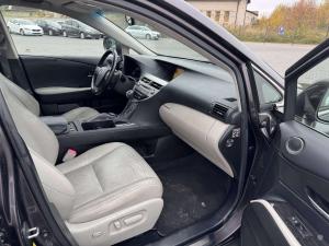 Grey Lexus RX 450h 2010 in Telschi, with an engine capacity of 3.46 L and mileage of 273 thousand km for 8800 €, photo 20 on AUTOMOTO.COM.LV