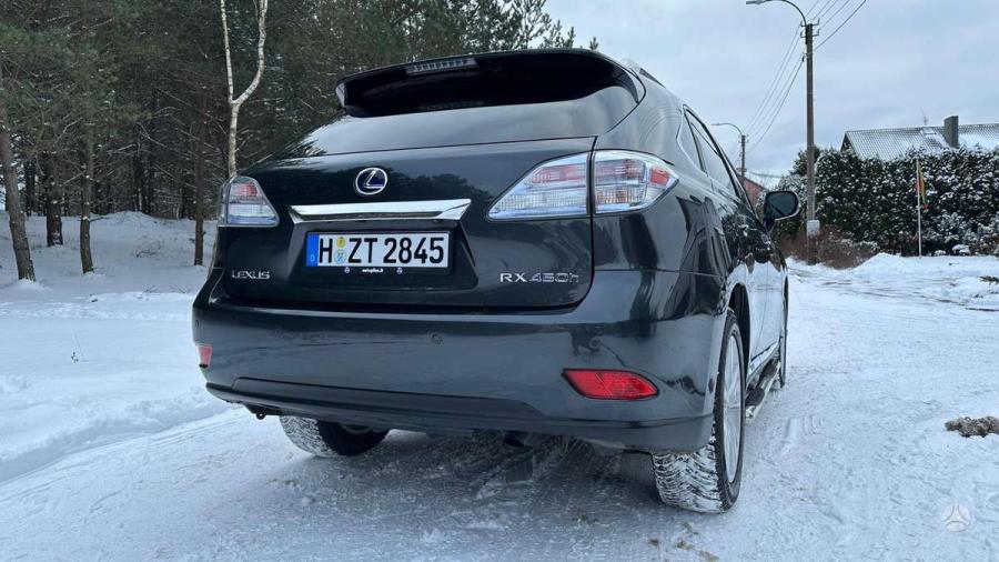 Grey Lexus RX 450h 2011 in Vilnius, with an engine capacity of 3.46 L and mileage of 237 thousand km for 12700 €, photo 7 on AUTOMOTO.COM.LV