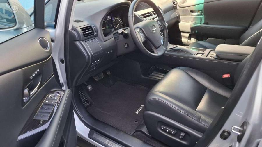 Pelēks Lexus RX 450h 2011 Šauļi, ar dzinēja tilpumu 3.46 L un nobraukumu 89 tūkst. km par 16900 €, foto 8 vietnē AUTOMOTO.COM.LV