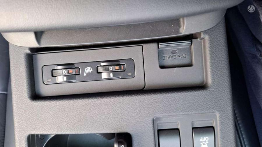 Pelēks Lexus RX 450h 2011 Šauļi, ar dzinēja tilpumu 3.46 L un nobraukumu 89 tūkst. km par 16900 €, foto 22 vietnē AUTOMOTO.COM.LV